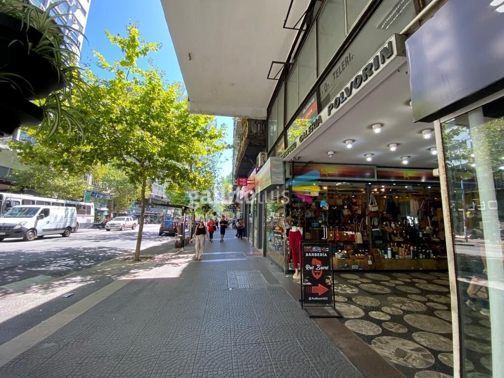 Oportunidad! Alquiler Local Comercial Galeria Polvorin