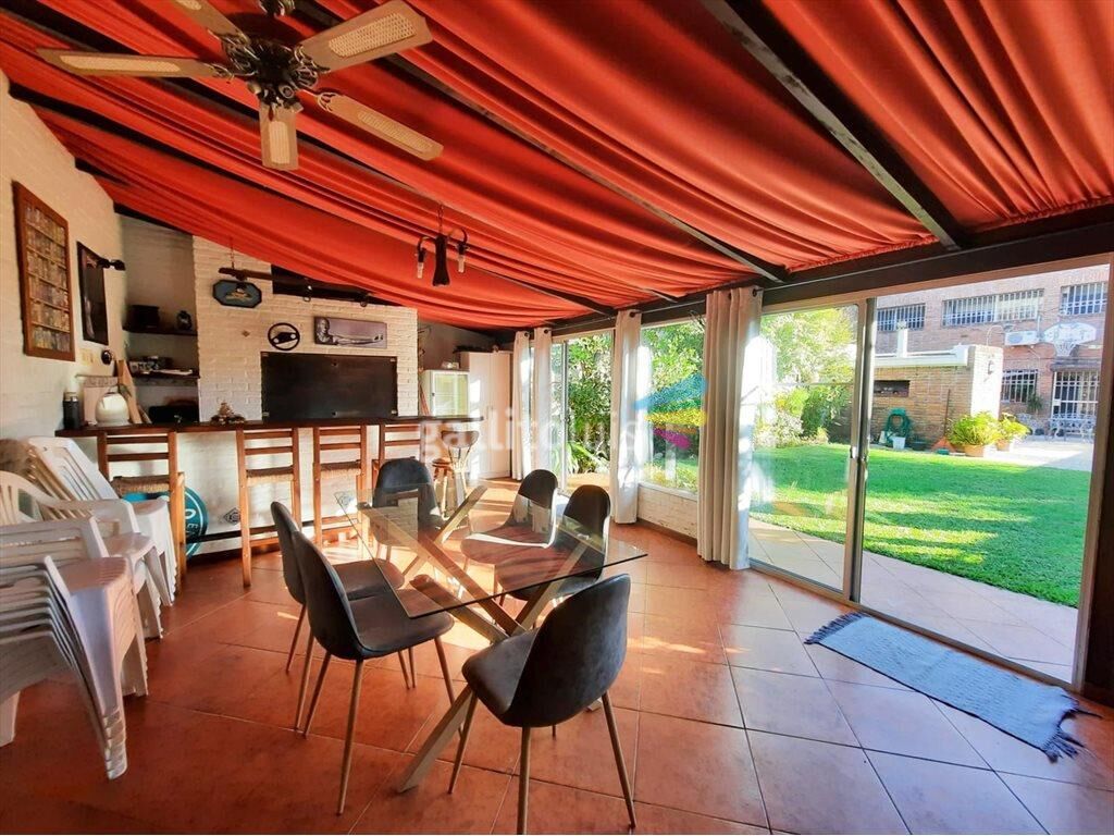 Venta Casa En Punta Gorda 3 Dormitorios Barbacoa Y Garage