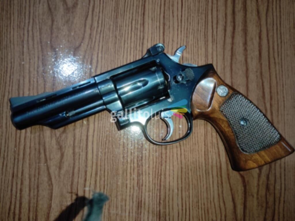 Revolver Llama Comanche 3 Cal. 357 Mag. - productos Gallito.com