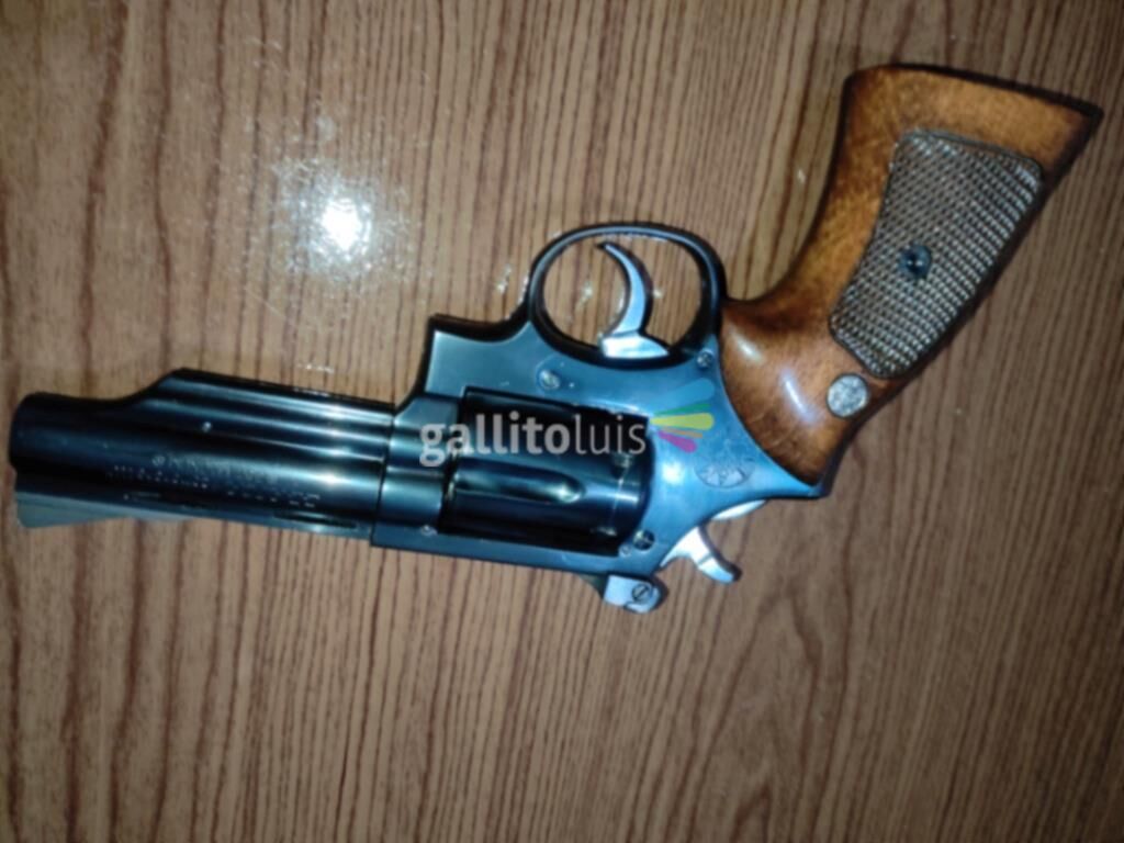 Revolver Llama Comanche 3 Cal. 357 Mag. - productos Gallito.com