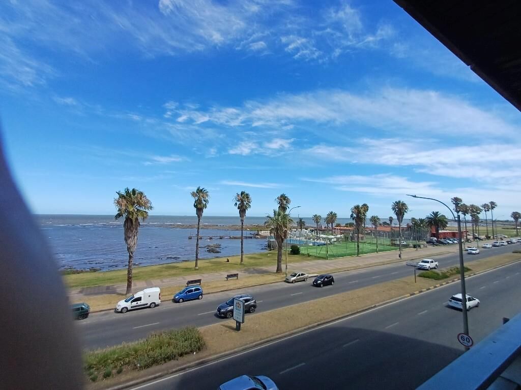 Rambla!!!!,Excelente Edificio De Categoria