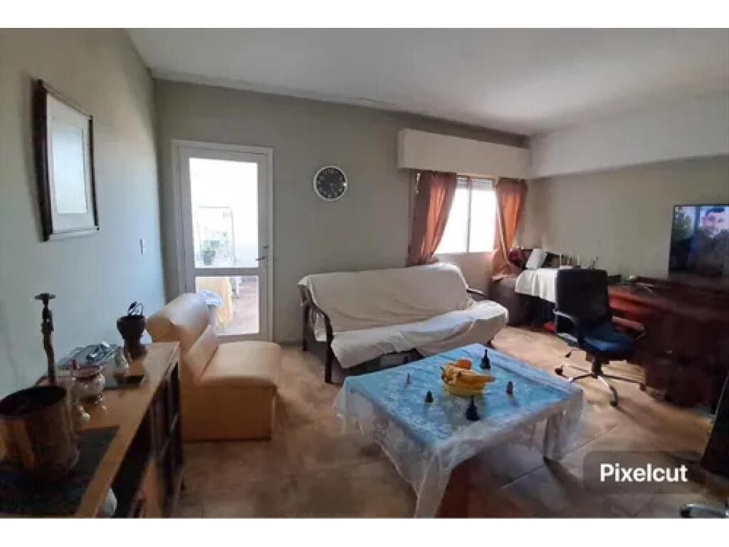 Alquiler Apartamento De 2 Dormitorios Con Balcón